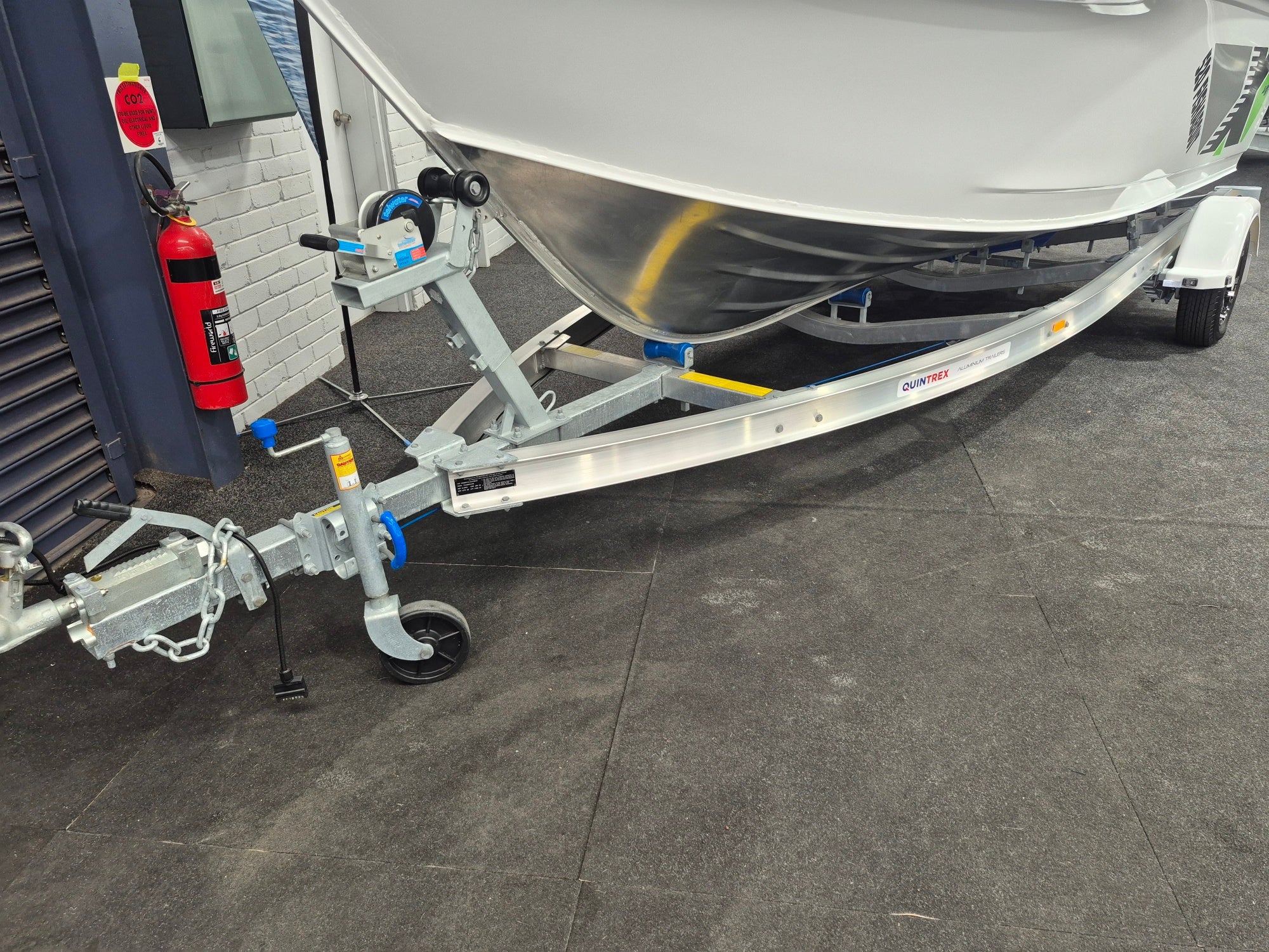 Quintrex 520 Fishabout with 90hp Yamaha – Hunts Marine