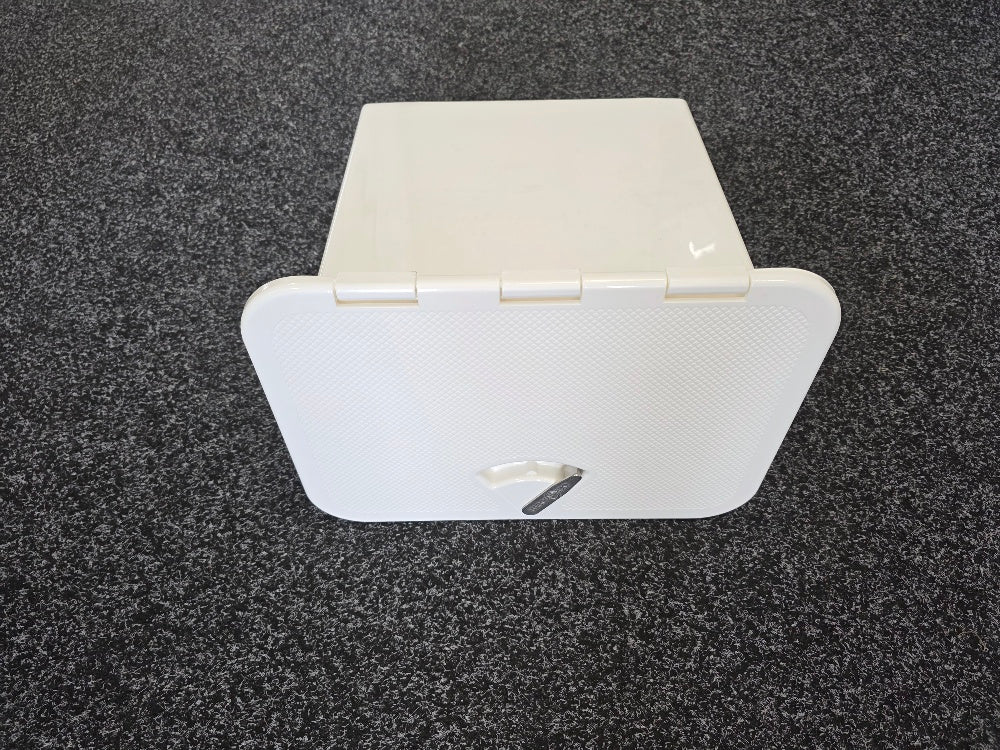 Galley and Cabin – Hunts Marine