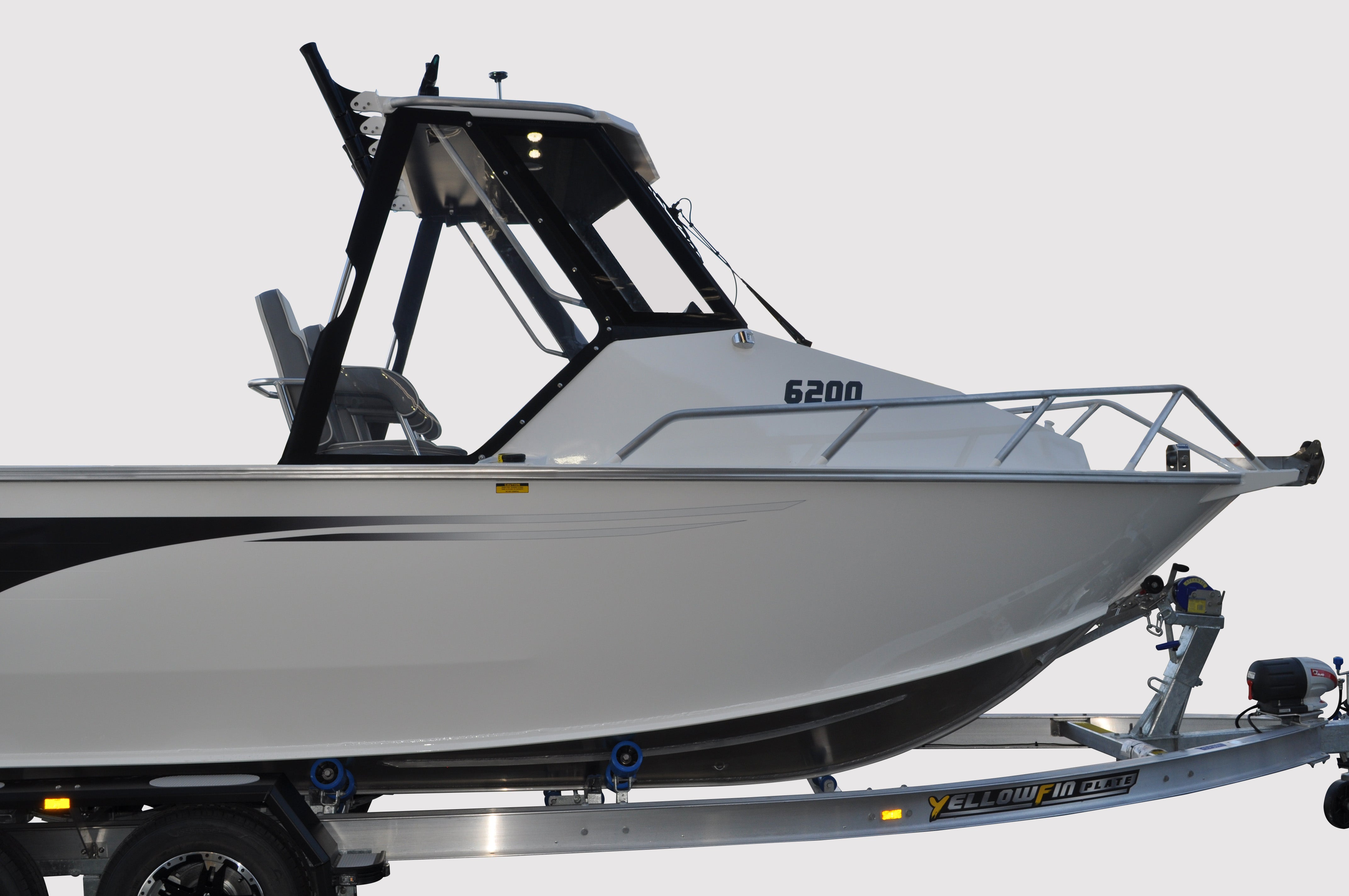 Yellowfin Rear Console - 5.8m to 7.6m – Hunts Marine